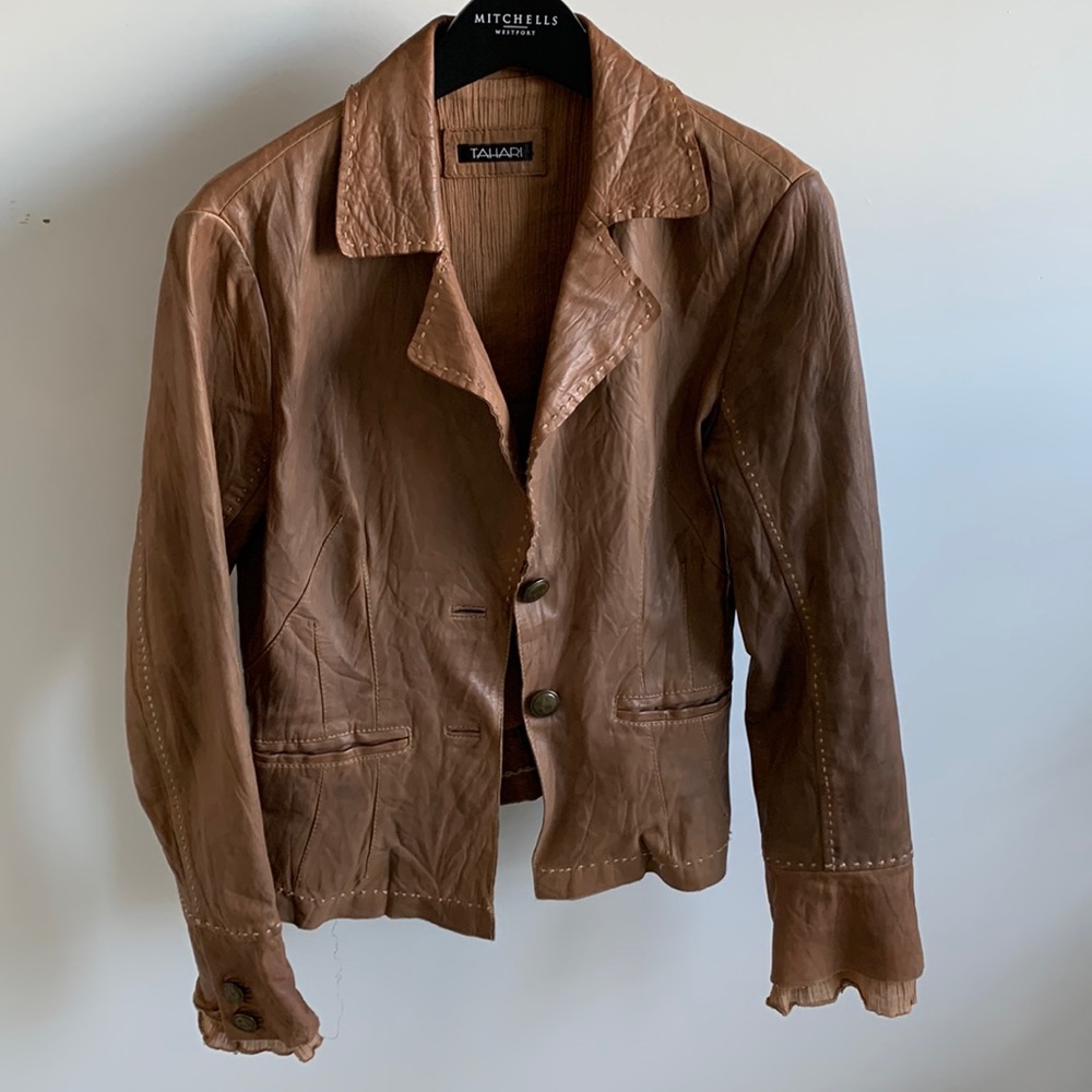 Brown Leather Jacket With Cute Details - Gem